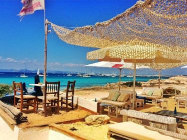 Formentera Beach Clubs - Aperitifs and nightlife in Formentera