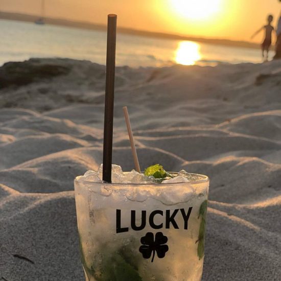 Lucky Formentera: scopri la storia del mitico chiringuito!